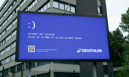 Decathlon Parodies Microsoft Outage in Hilarious Billboard | DesignRush