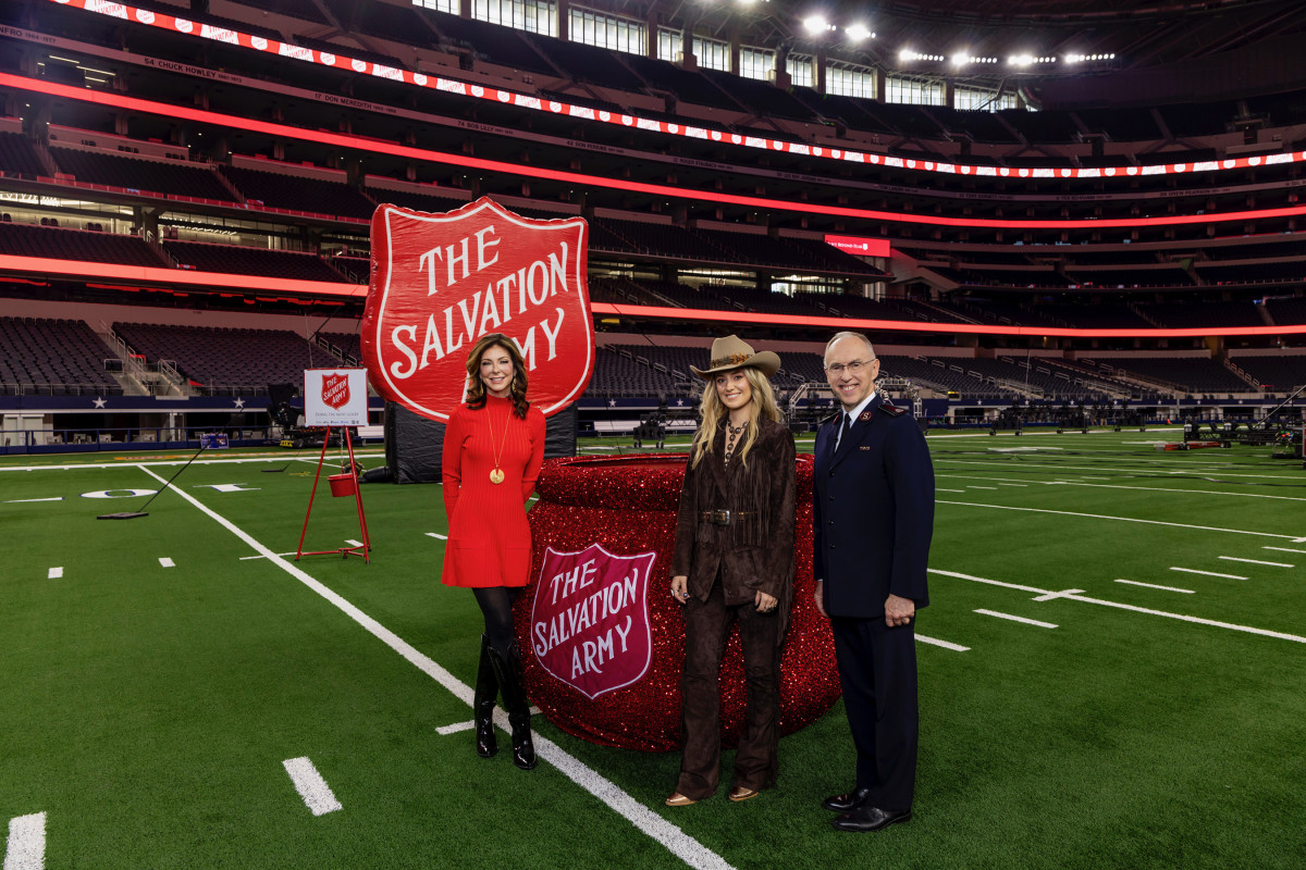 The Salvation Army Launches Its 134th Red Kettle Campaign | DesignRush