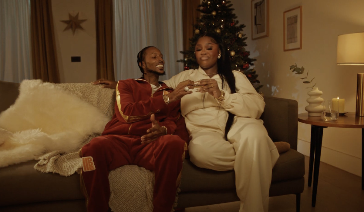 Twix Launches 'Twixmas Anthem' to Rid You of Holiday Blues | DesignRush