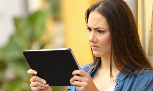 These 7 Bad Websites Teach You Design Mistakes To Avoid | DesignRush