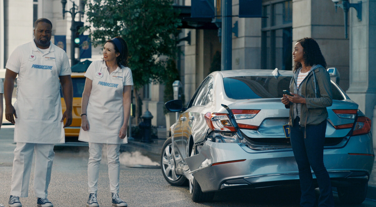 Progressive Taps Superman to Promote Fast Response Feature | DesignRush