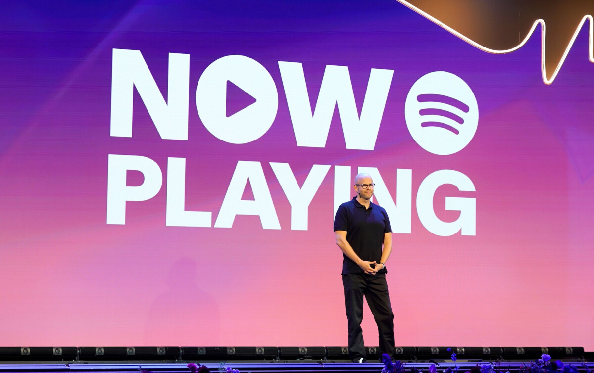 Spotify Founder Daniel Ek Steps Down, Co-CEOs Take Charge | DesignRush