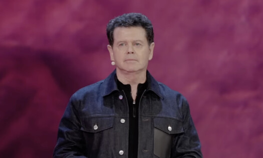 Jaguar’s Design Chief Exit Marks Reset After Failed Rebrand | DesignRush