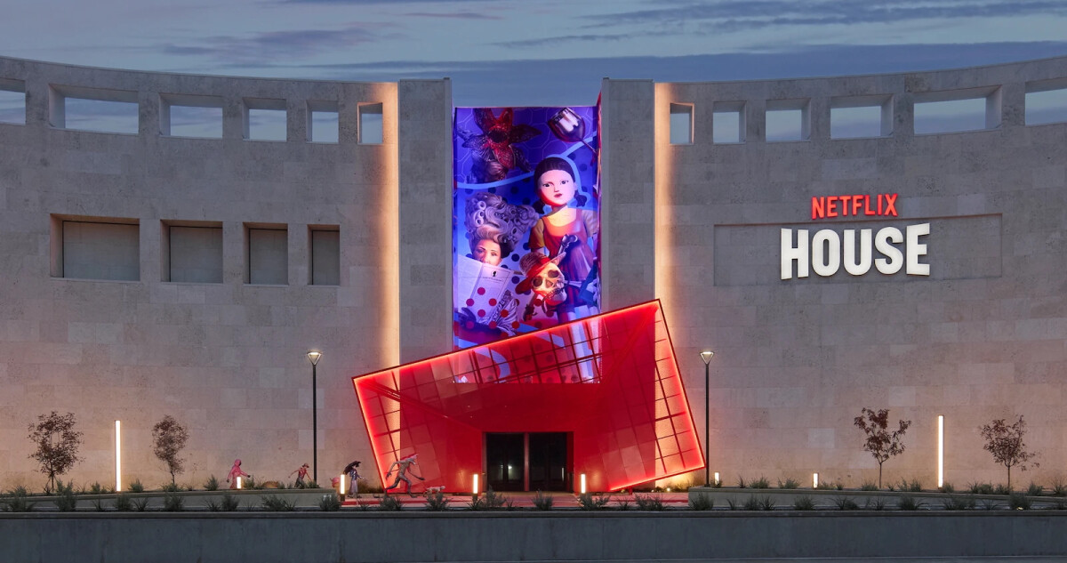 Netflix Faces Stock Pressure in Warner Bros. Fight | DesignRush