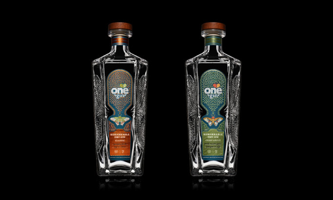 One Gin - Bottle Metamorphosis Packaging Design Analysis | DesignRush