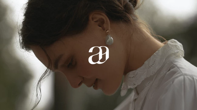 19 Best Jewelry Branding Examples With Brilliant and Sophisticated ...